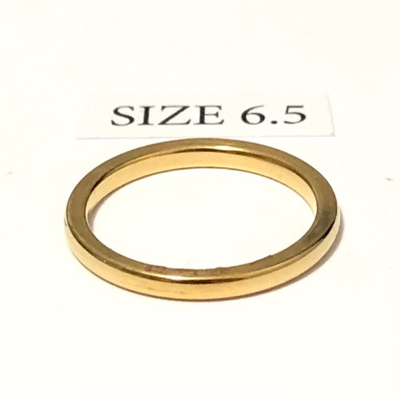 Jewelry | Gold Tone Ring Size 65 | Poshmark